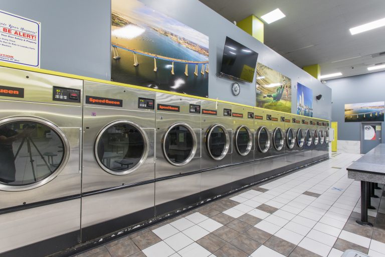 Laundromat | Laundry services near Chula Vista & San Diego CA
